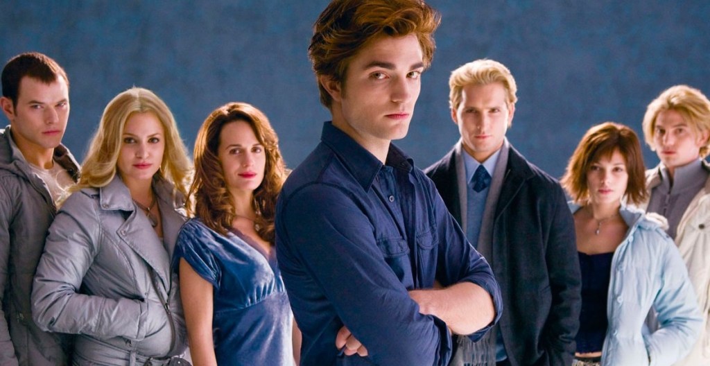 Alice Cullen’s wardrobe tests: What was she wearing? – Go Ask Alice Cullen