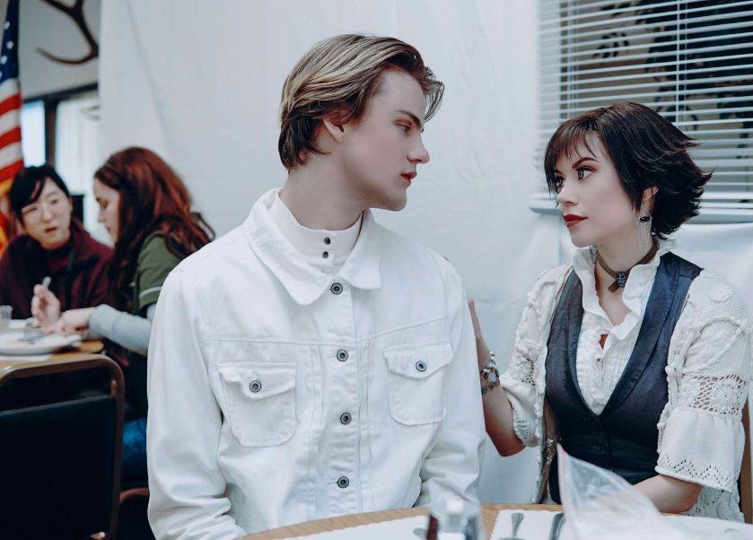 What’s in Alice’s closet: The Twilight cafeteria scene – Go Ask Alice ...